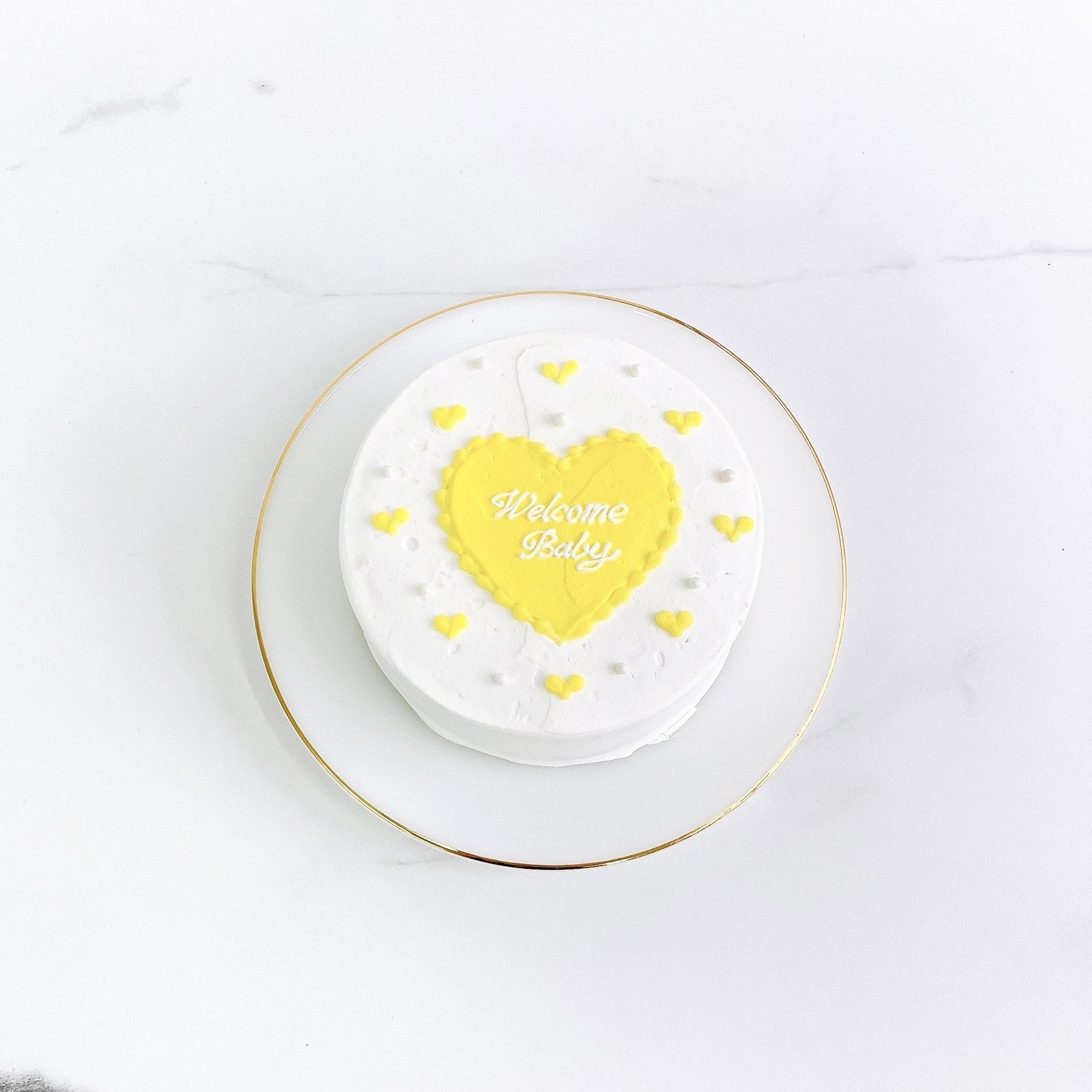 BIGハートセンイルケーキ 4号《選べる9色とお好きなメッセージ！》（Rstyle） | Cake.jp